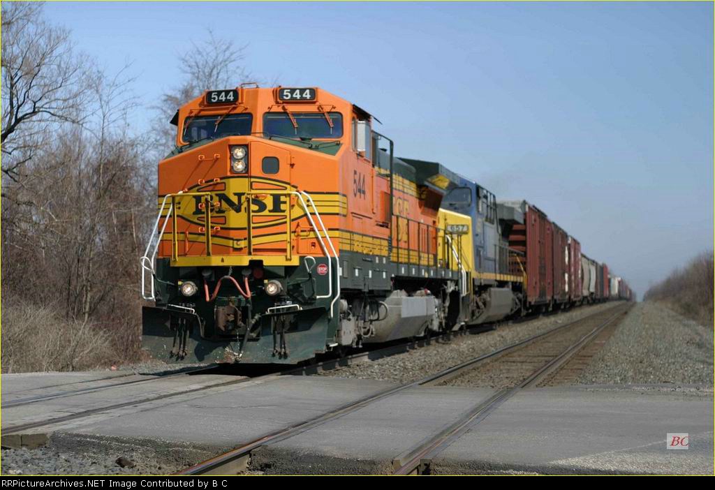 BNSF 544 03/22/2005